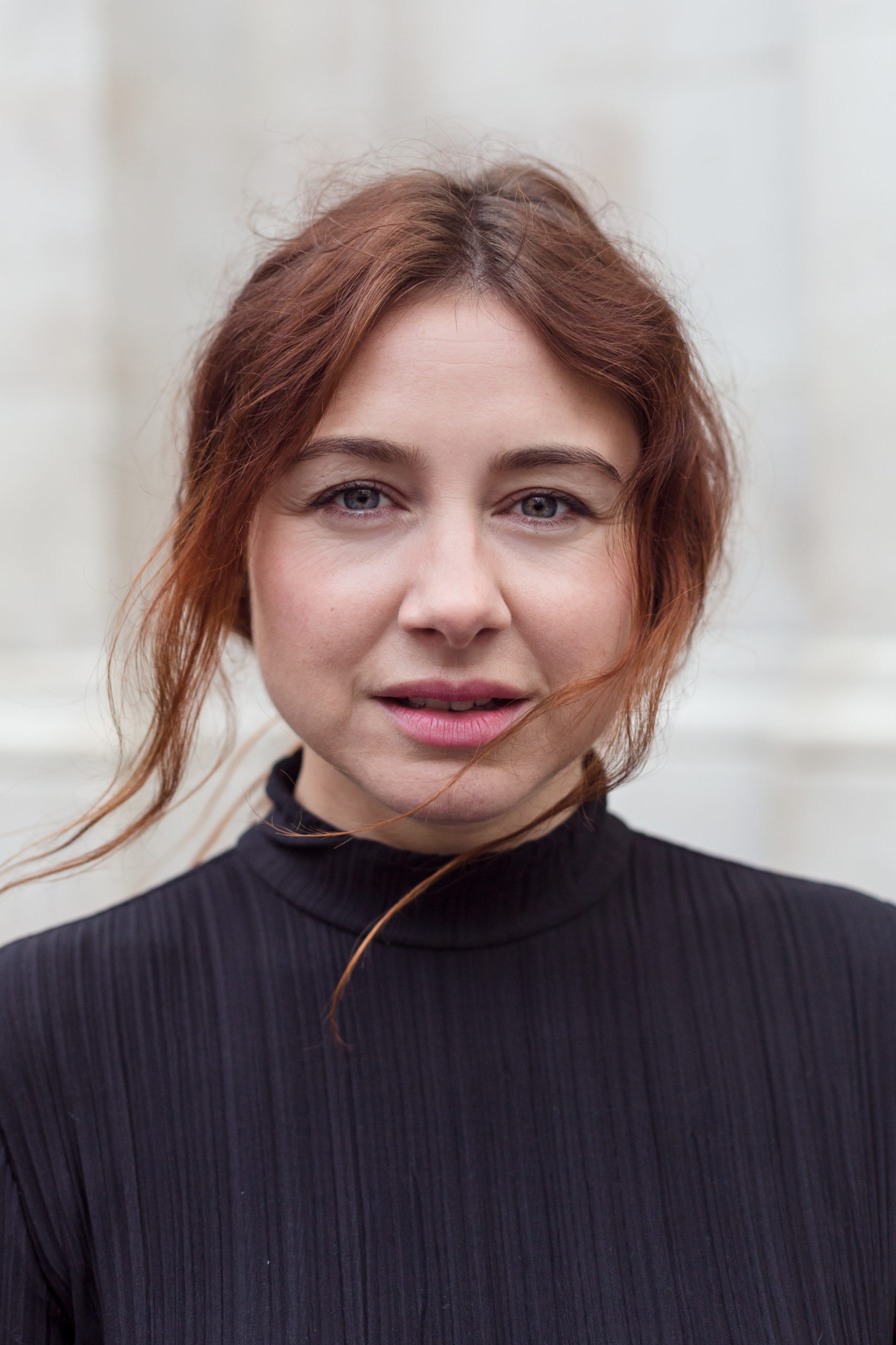 Manon Combes - aimant - agence artistique